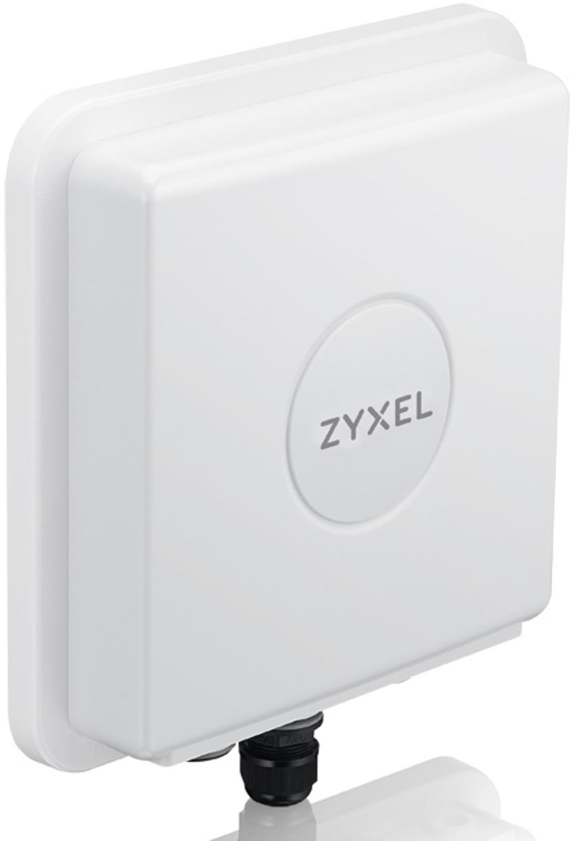Zyxel LTE7460-M608 Outdoor LTE Router (LTE7460-M608-EU01V1F) | Dustin.se